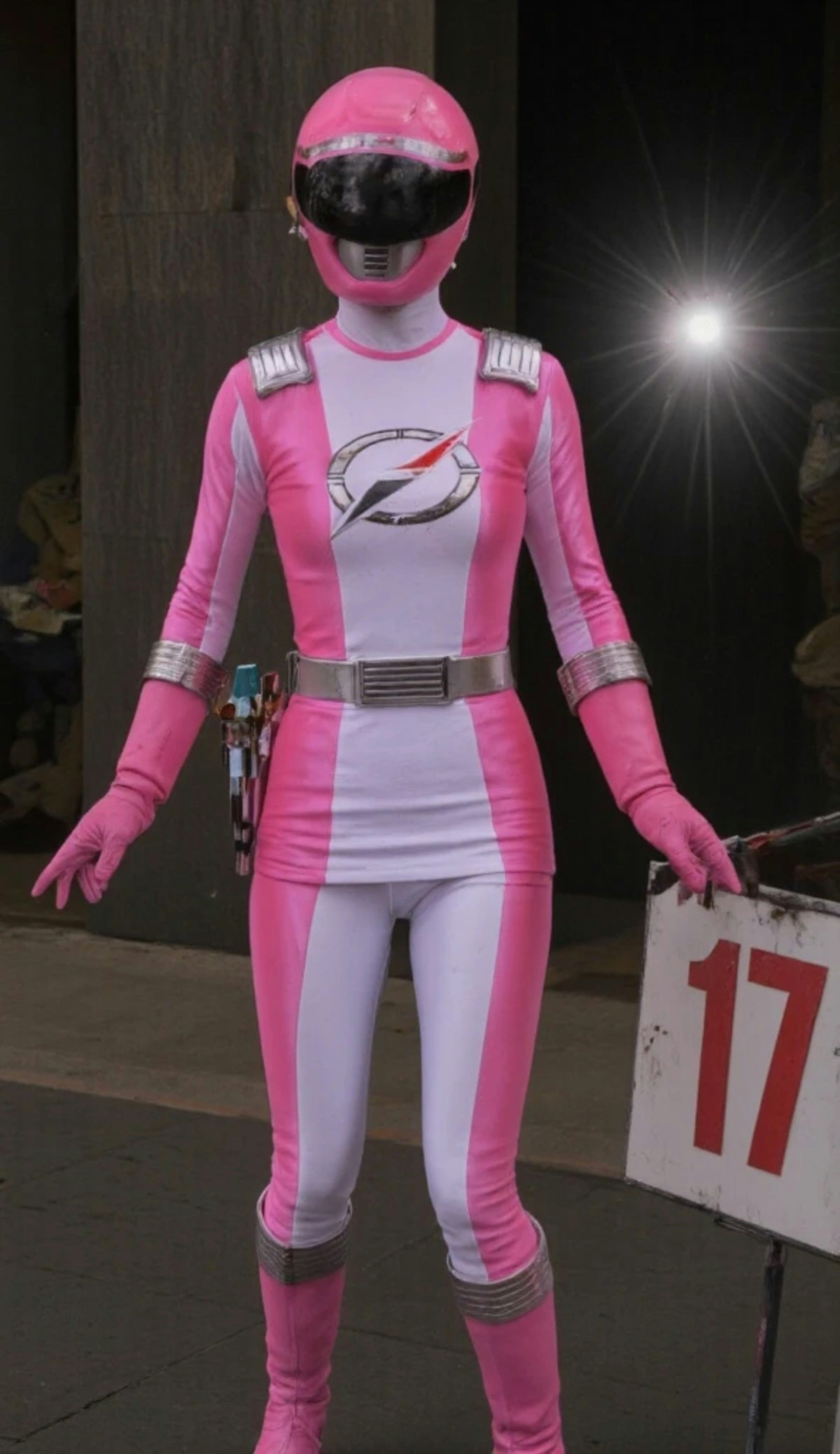 アドベ | chichi-pui（ちちぷい）AIグラビア・AIフォト専用の投稿＆生成サイト